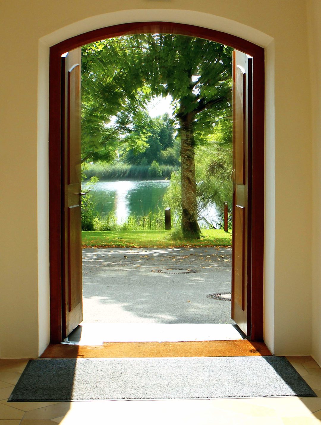 > Comment mettre de l'harmonie dans votre entrée ? > Agy-deco